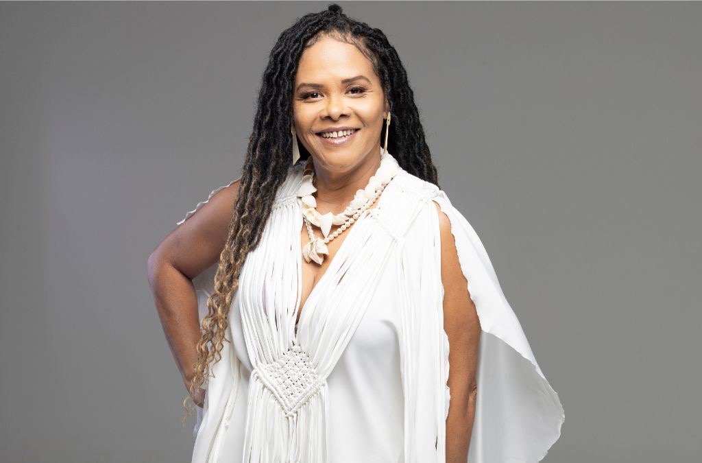 Márcia Short apresenta show em homenagem a Ângela Maria no Pelourinho ...