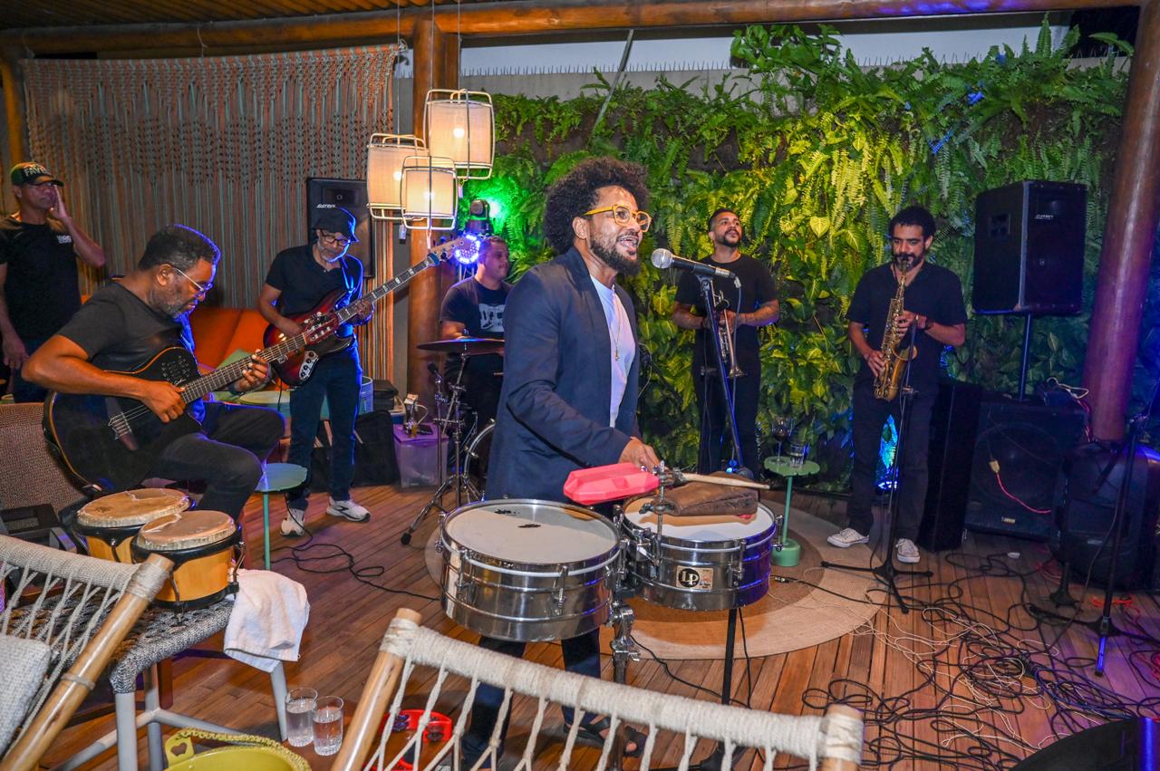 Tidelli lança Daybed CHIA com evento concorrido em Salvador - Curtindo ...