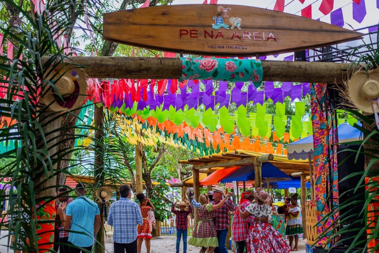 São João começa mais cedo no Village Itaparica com Aulões e Forró ...